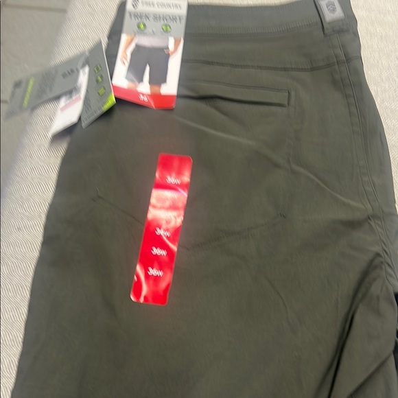 Free Country | Shorts | Mens Free Country Size 4 Shorts Trek Green ...